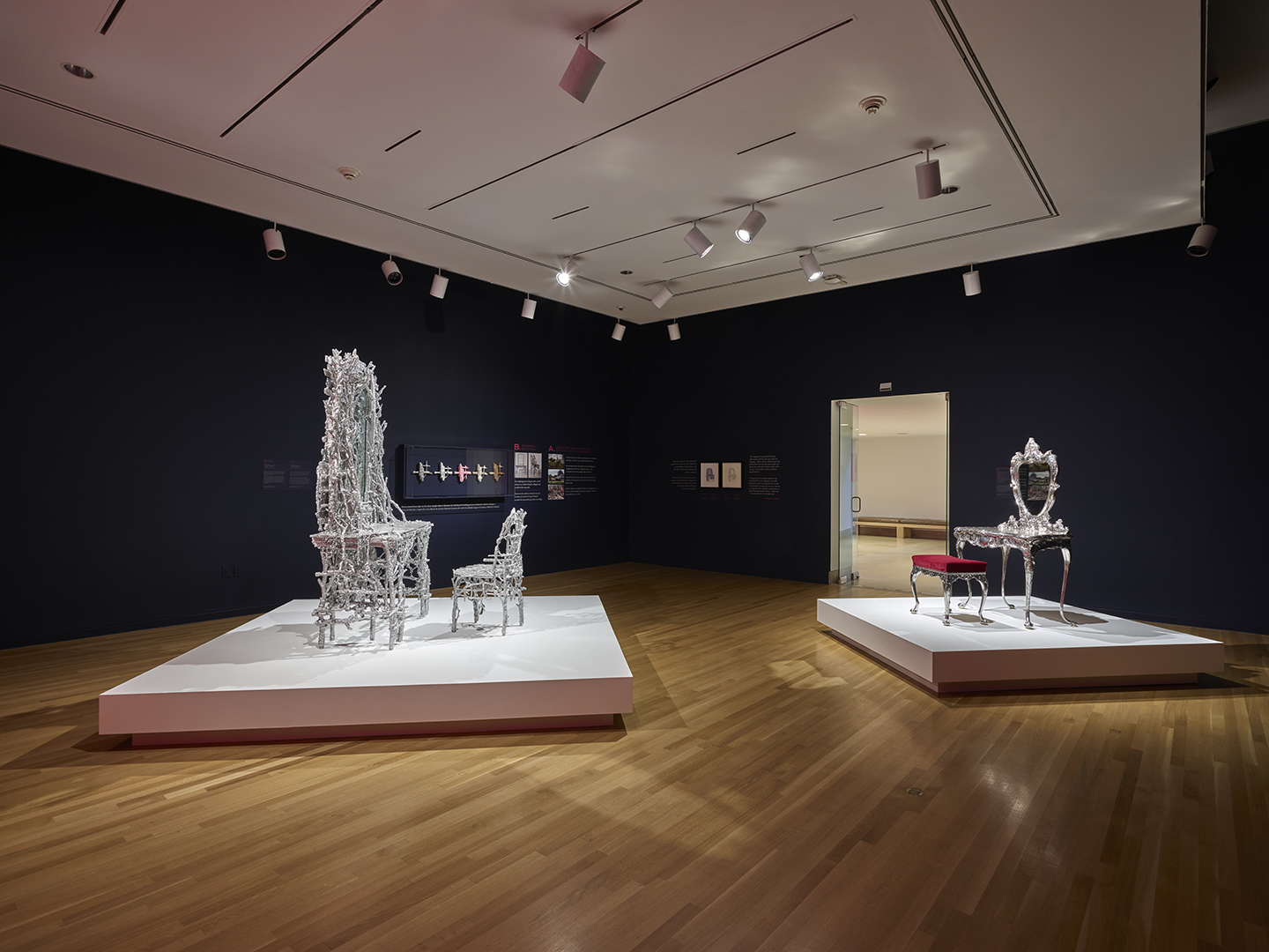 CURBED VANITY: A CONTEMPORARY FOIL BY CHRIS SCHANCK – Friedman Benda